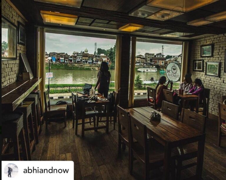 5 Best Restaurants With an Amazing View In Srinagar – Dial Kashmir